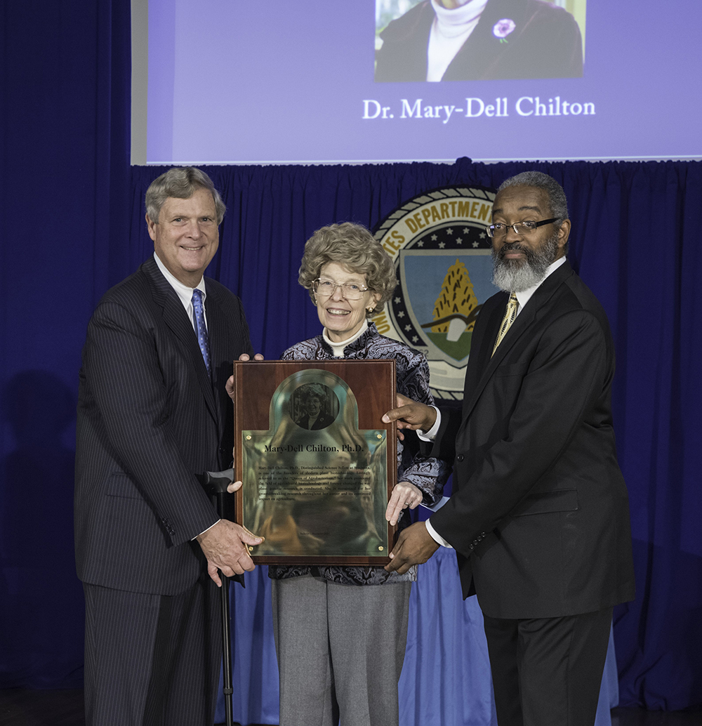 Mary-Dell Chilton - Society for Science